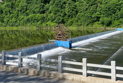 Hydraulic Dam vs. Rubber Dam – New Considerations on Durability and Ecology